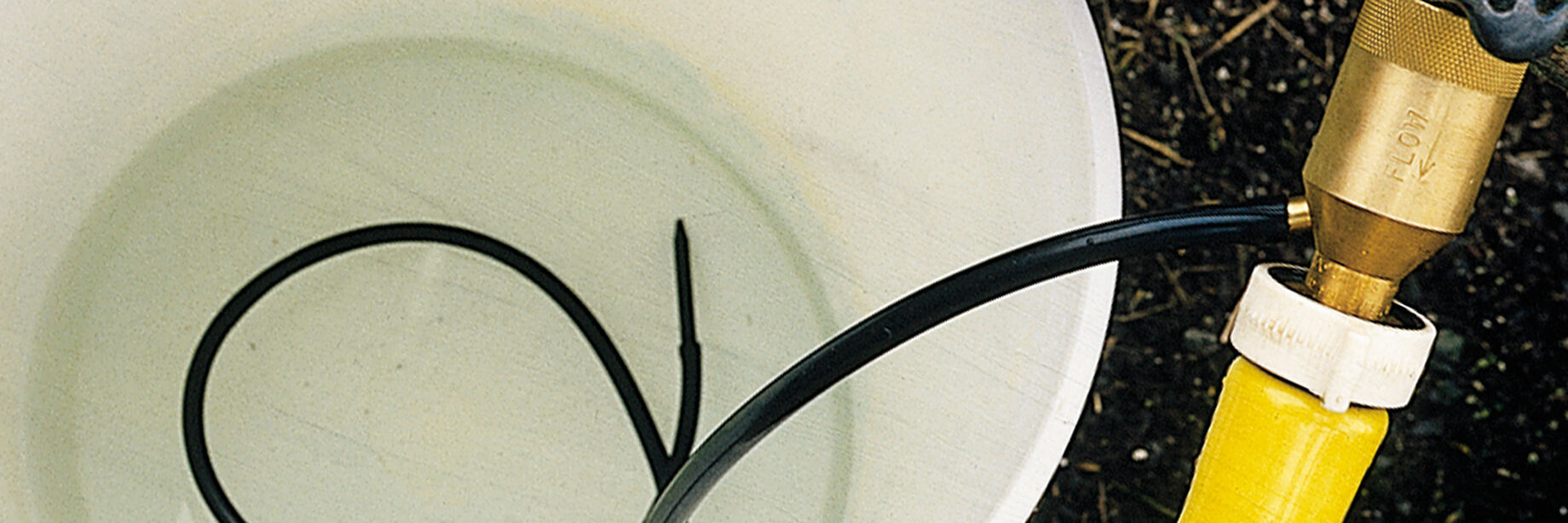 Fertilizer Injectors | Johnny's Selected Seeds