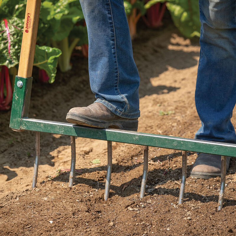 Johnny's 727 Broadfork | Johnny's Selected Seeds